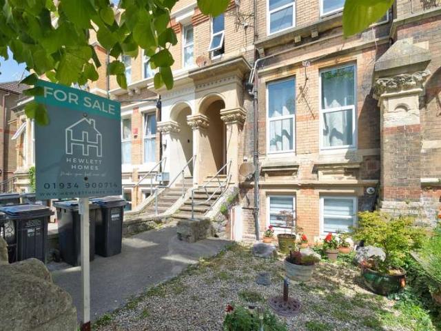 1 Bedroom Apartment Flat