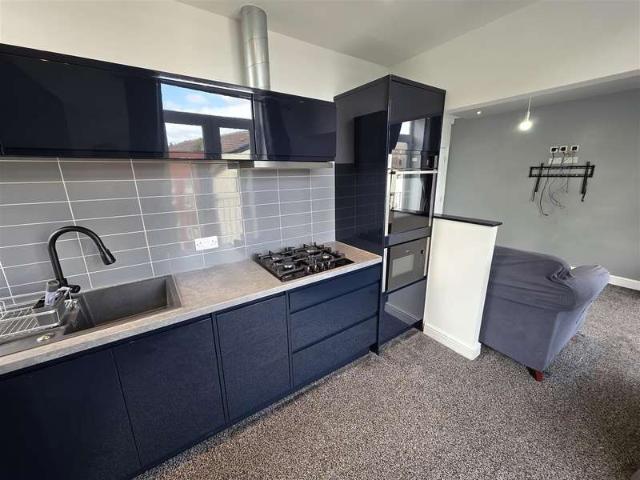 1 Bedroom Apartment Flat