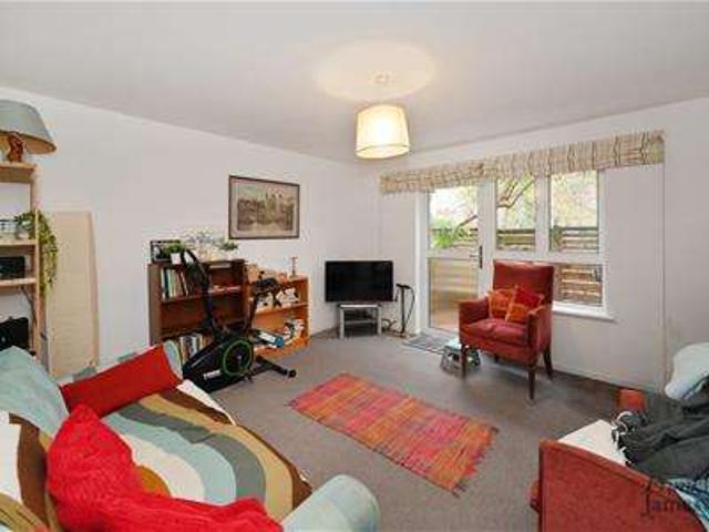 1 Bedroom Apartment Flat