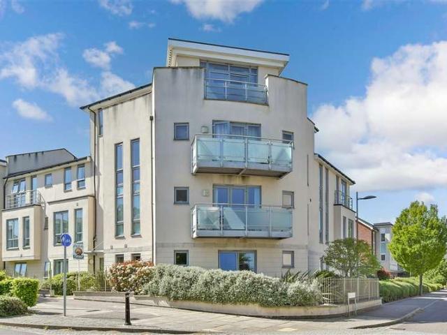 1 Bedroom Apartment Flat