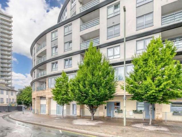 1 Bedroom Apartment Flat