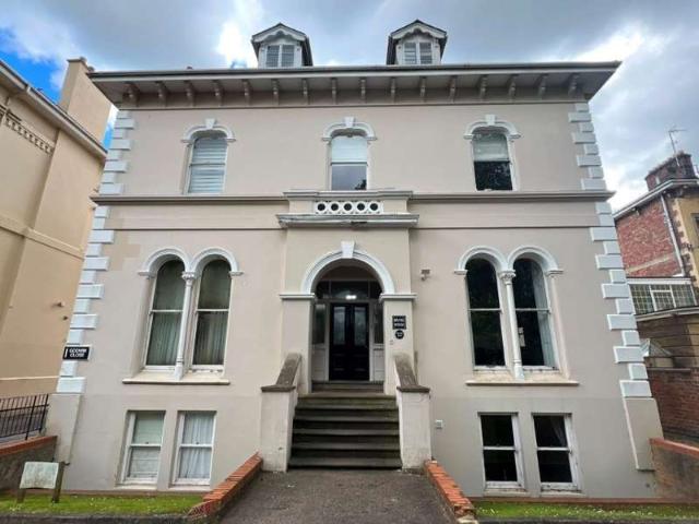 1 Bedroom Apartment Flat