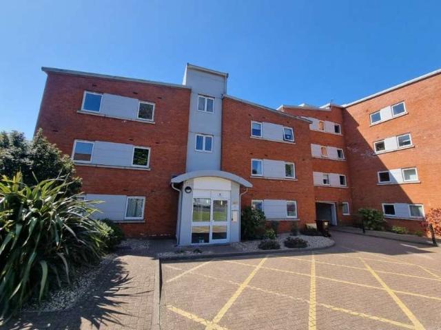 1 Bedroom Apartment Flat
