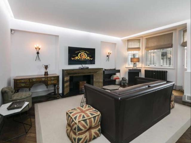 1 Bedroom Apartment Flat