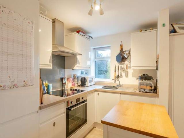 1 Bedroom Apartment Flat