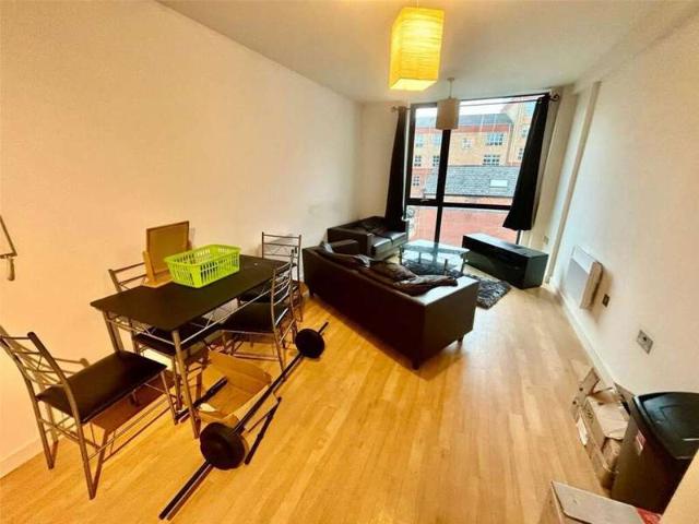1 Bedroom Apartment Flat