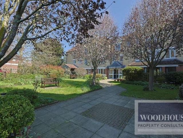 1 Bedroom Apartment Flat