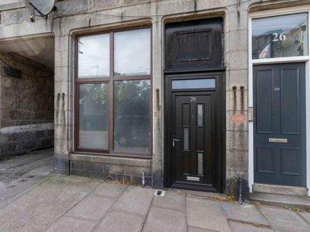 1 Bedroom Apartment Flat