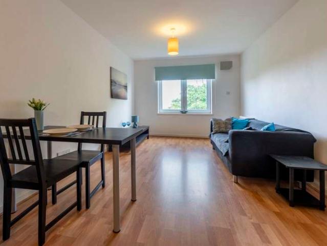 1 Bedroom Apartment Flat