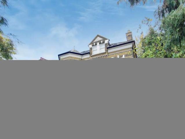 1 Bedroom Apartment Flat