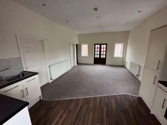 1 Bedroom Apartment Flat