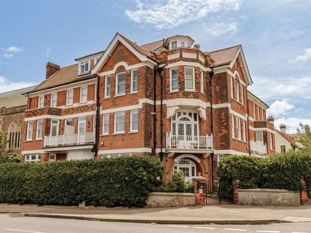 1 Bedroom Apartment Flat