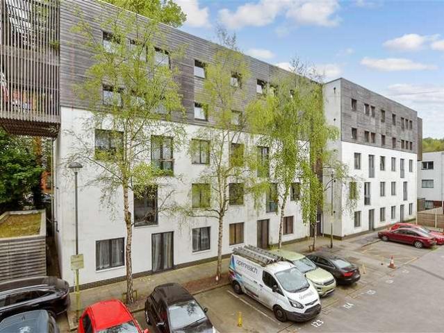 1 Bedroom Apartment Flat