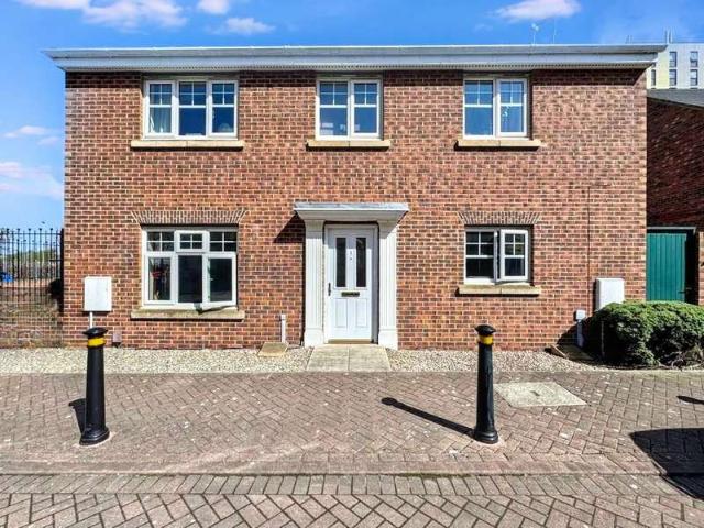 1 Bedroom Apartment Flat