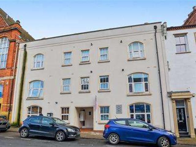 1 Bedroom Apartment Flat