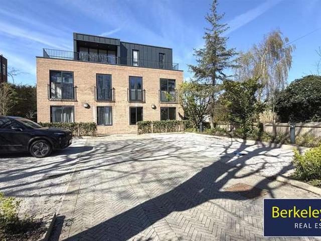 1 Bedroom Apartment Flat
