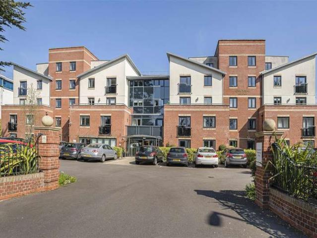 1 Bedroom Apartment Flat