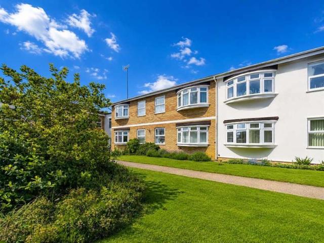 1 Bedroom Apartment Flat