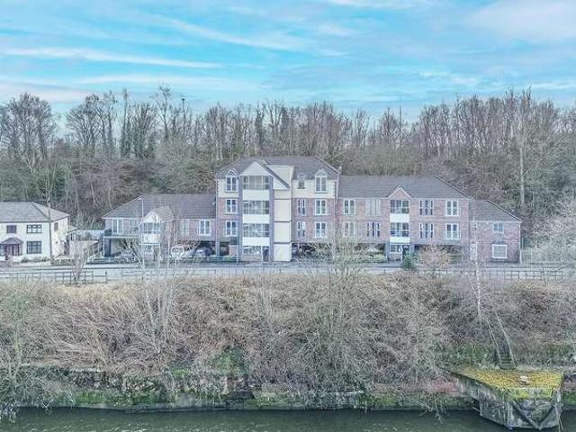 1 Bedroom Apartment Flat