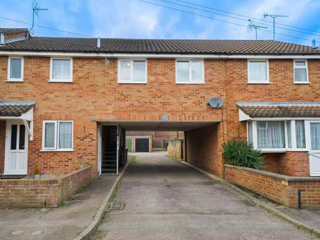 1 Bedroom Apartment Flat
