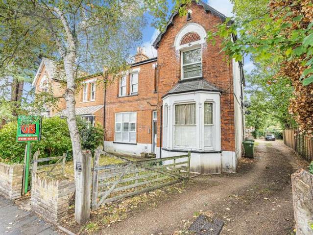 1 Bedroom Apartment Flat