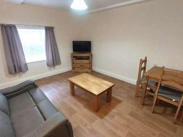1 Bedroom Apartment Flat