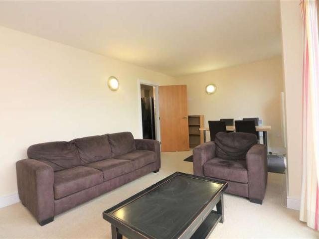 1 Bedroom Apartment Flat