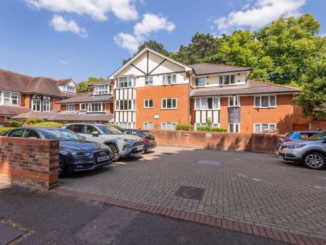 1 Bedroom Apartment Flat