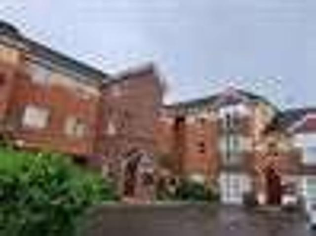 1 Bedroom Apartment Flat