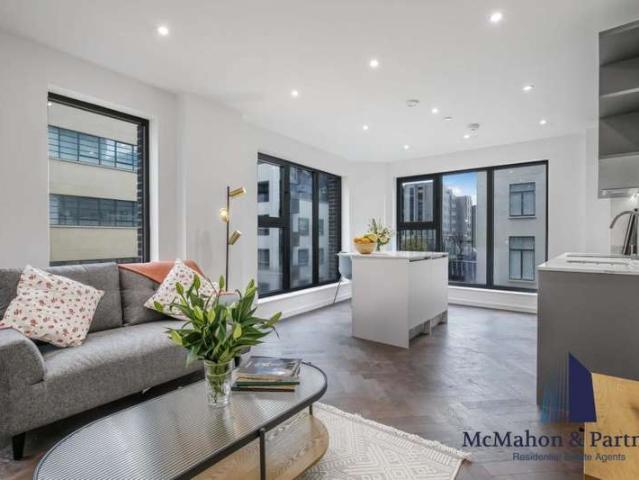 1 Bedroom Apartment Flat