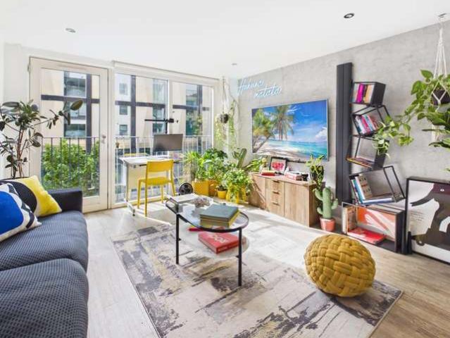 1 Bedroom Apartment Flat