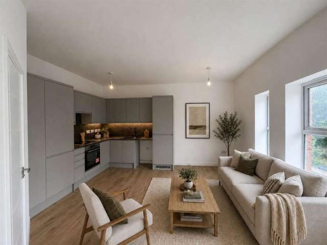 1 Bedroom Apartment Flat