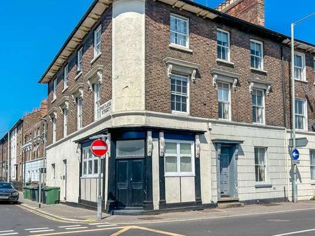 1 Bedroom Apartment Flat