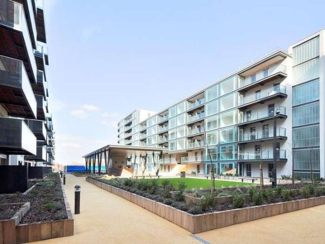 1 Bedroom Apartment Flat