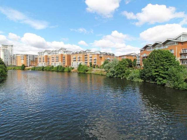 1 Bedroom Apartment Flat
