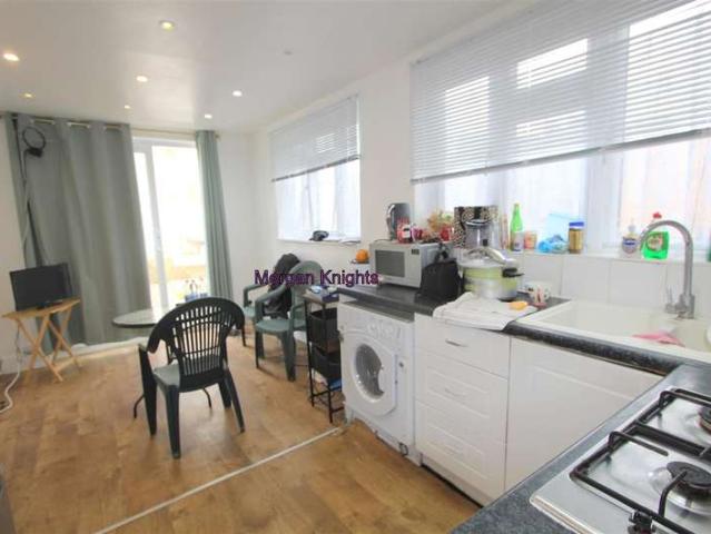 1 Bedroom Apartment Flat