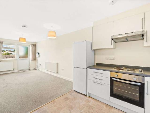 1 Bedroom Apartment Flat