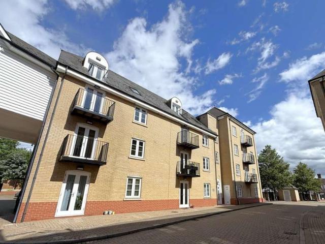 1 Bedroom Apartment Flat