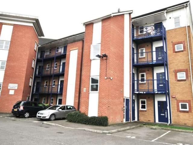 1 Bedroom Apartment Flat