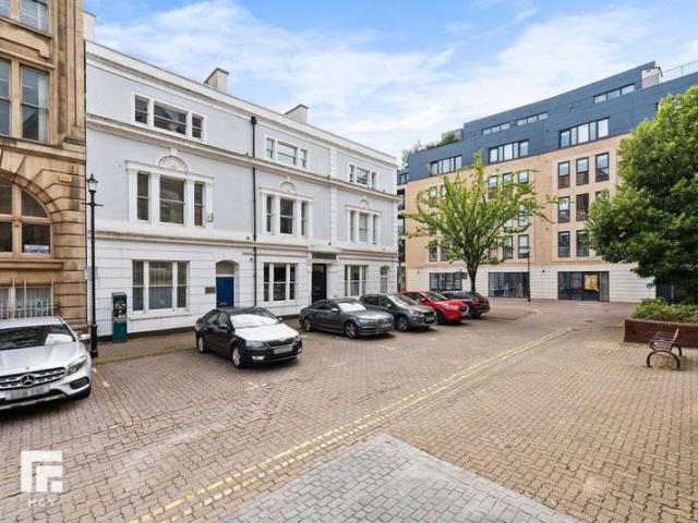 1 Bedroom Apartment Flat