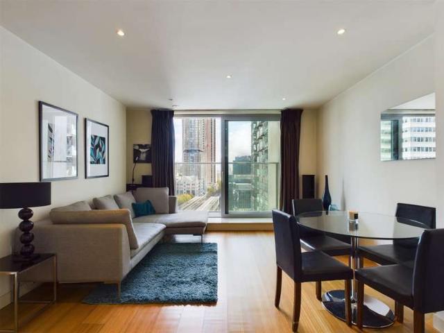 1 Bedroom Apartment Flat
