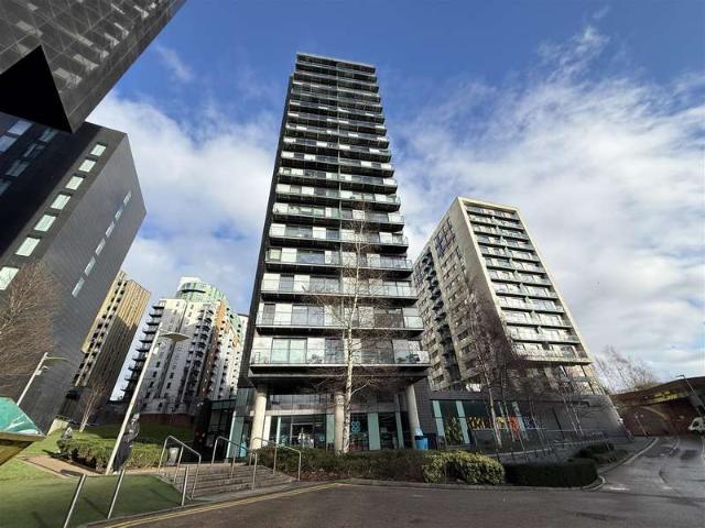 1 Bedroom Studio Flat