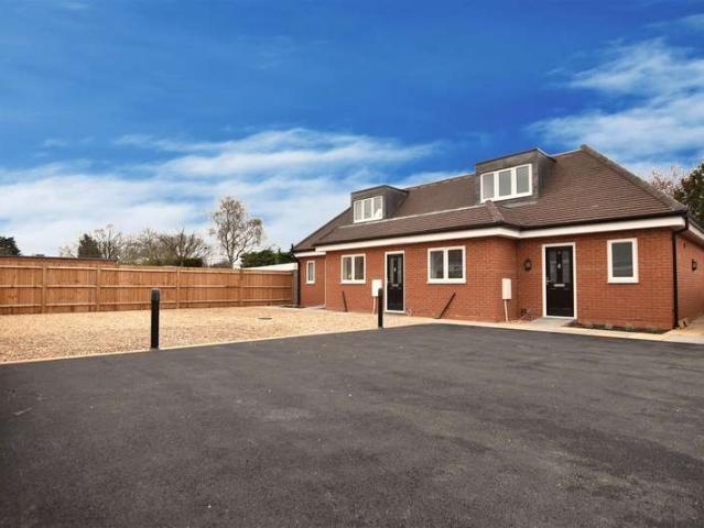 1 Bedroom Apartment Flat