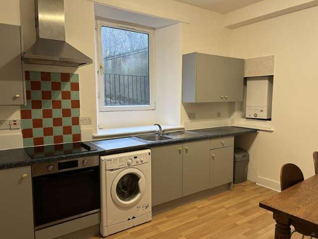 1 Bedroom Apartment Flat
