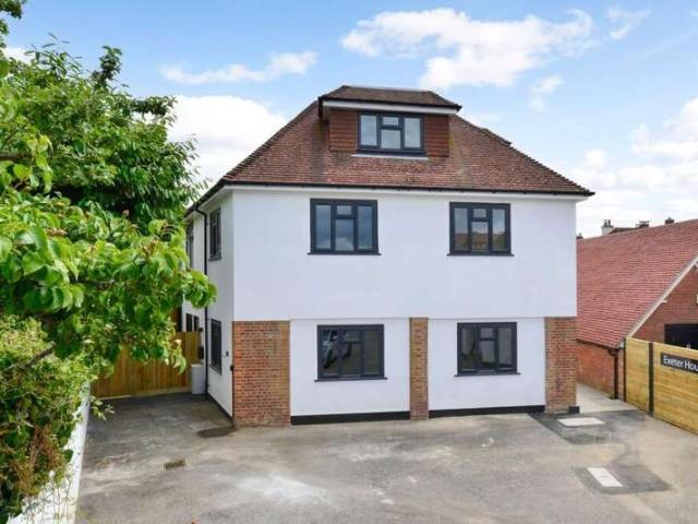 1 Bedroom Apartment Flat