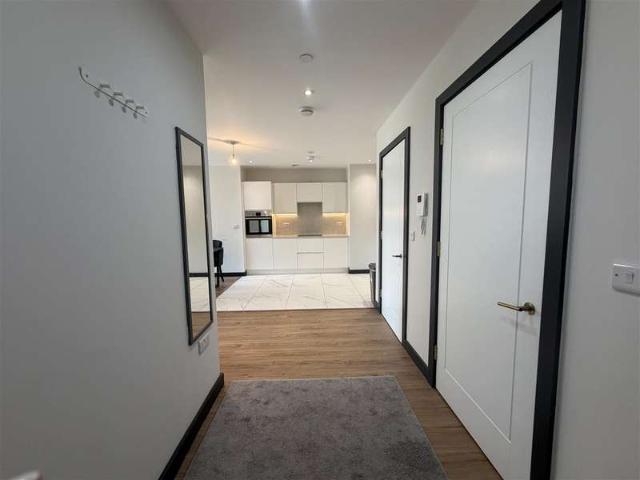 1 Bedroom Apartment Flat