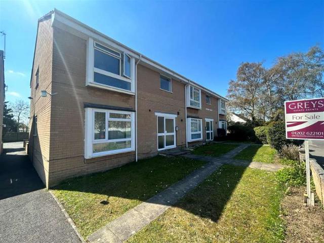 1 Bedroom Apartment Flat