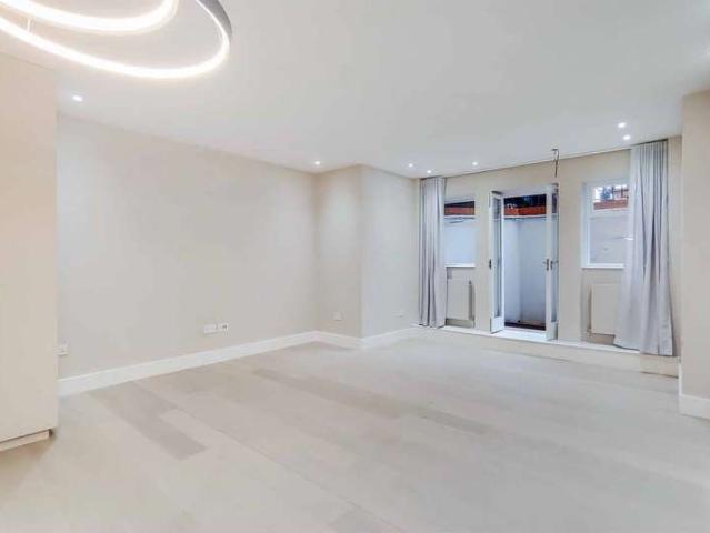 1 Bedroom Apartment Flat