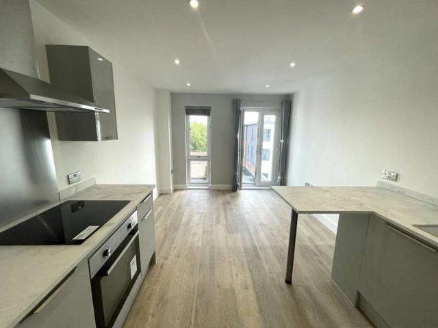 1 Bedroom Apartment Flat