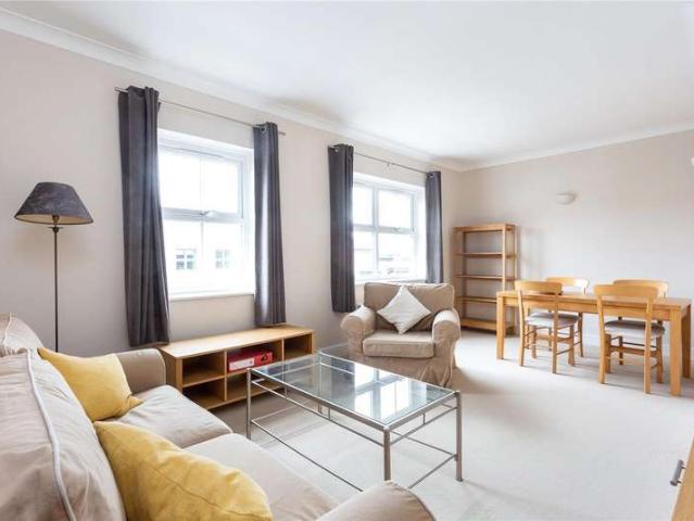 1 Bedroom Apartment Flat
